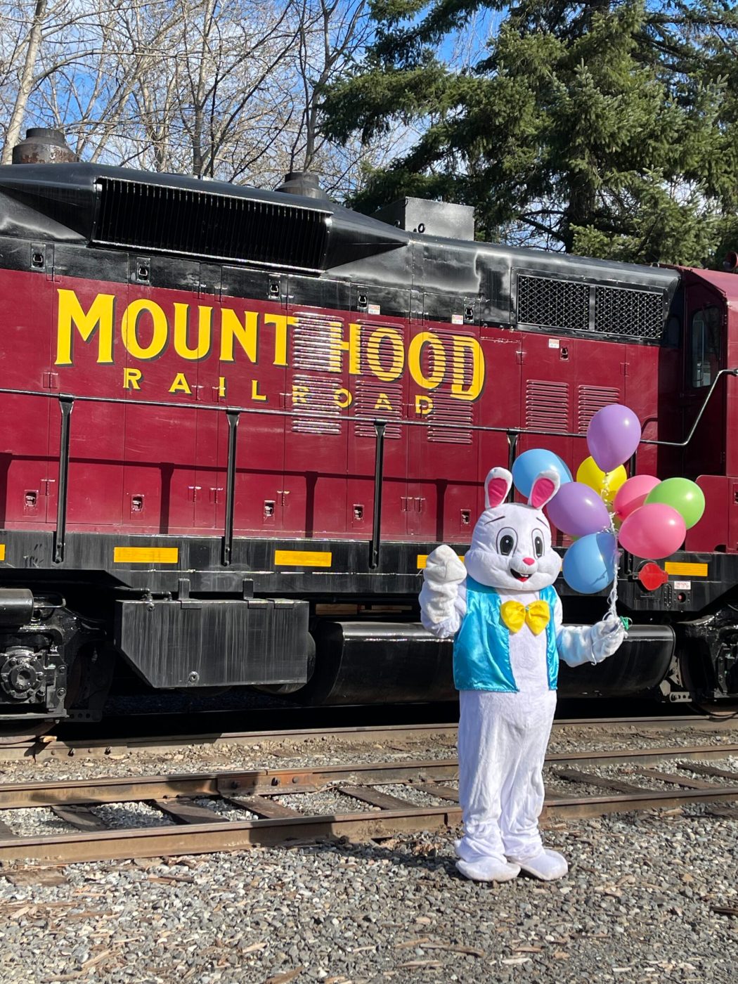 Mount Hood Railroad’s Easter Train: Hop Aboard